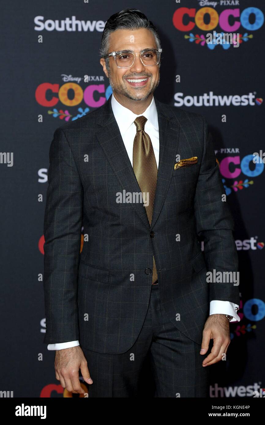 Los Angeles, CA, USA. 8th Nov, 2017. Jaime Camil at arrivals for COCO ...