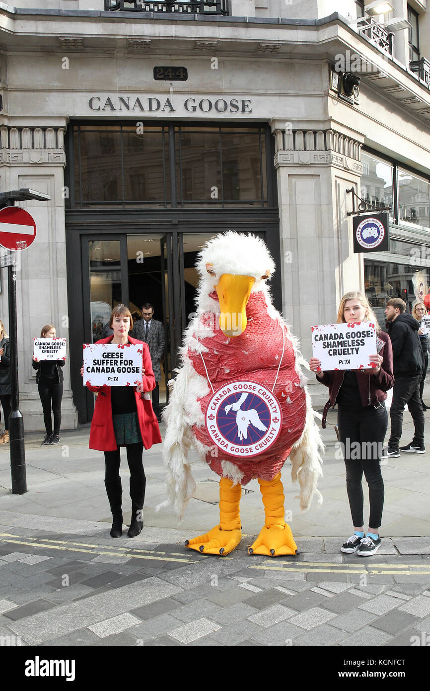 London, UK. 9th Nov, 2017. Within minutes of opening its first European ...