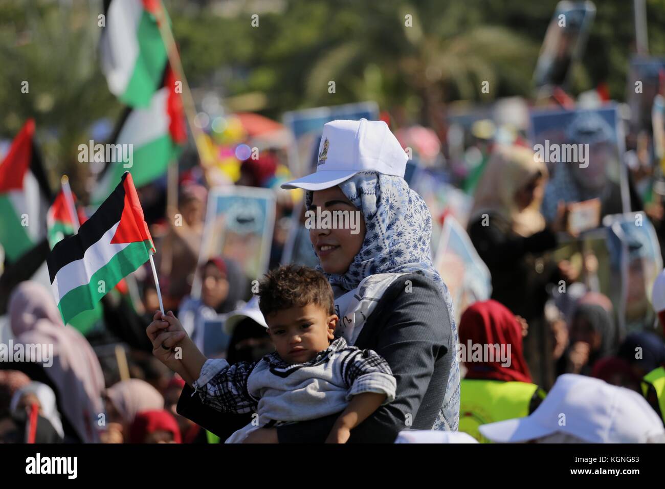 Gaza City, Gaza Strip, Palestinian Territory. 13th Nov, 2017 ...