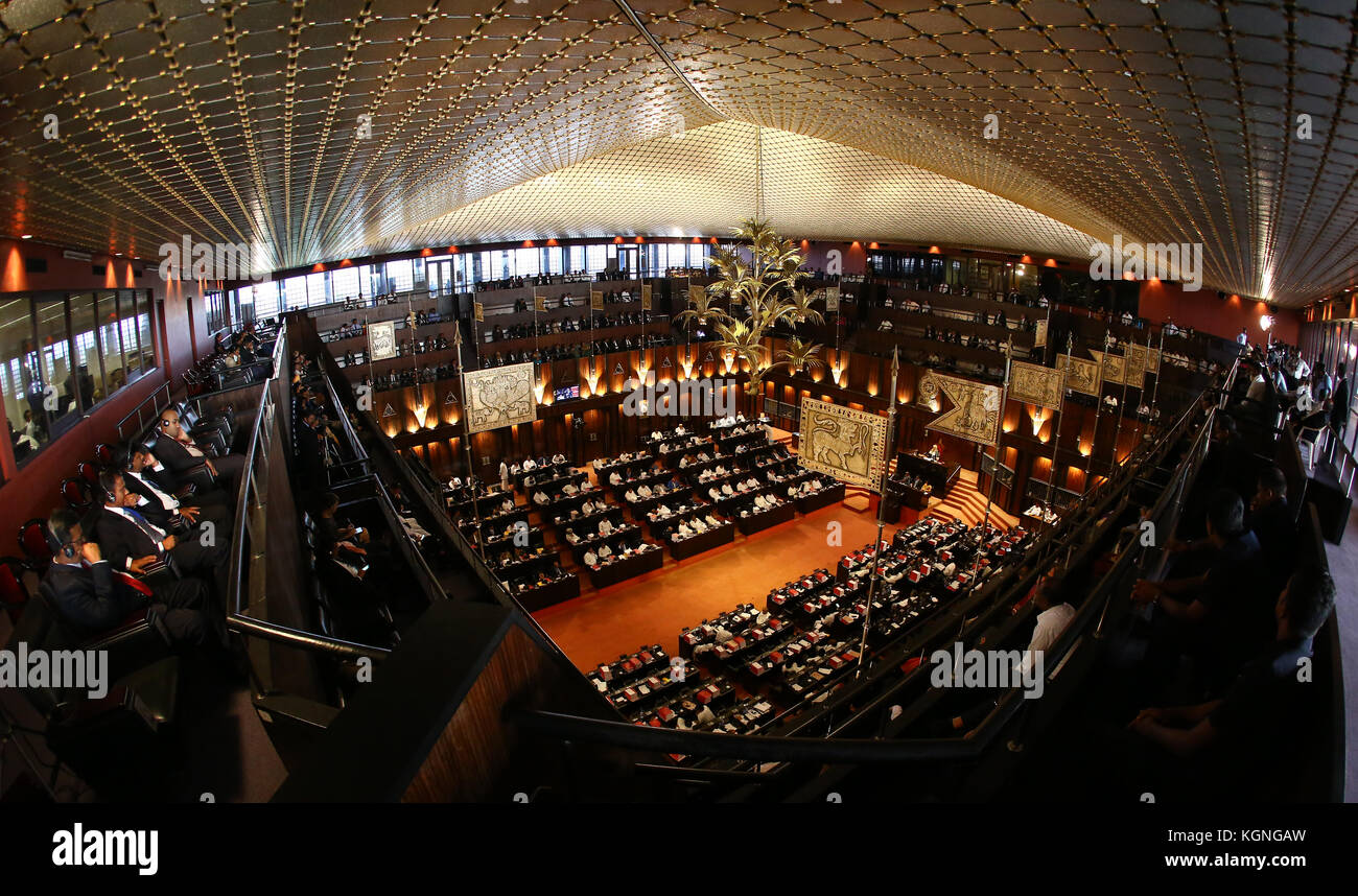 Colombo, Sri Lanka. 9th Nov, 2017. 2018 budget Speech in parliment ...