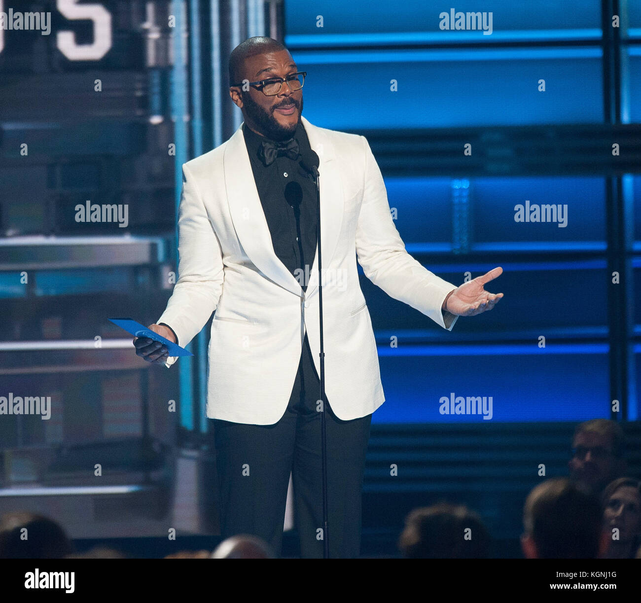 Nashville, USA. 8th Nov, 2017. Actor TYLER PERRY presents at the 51st ...