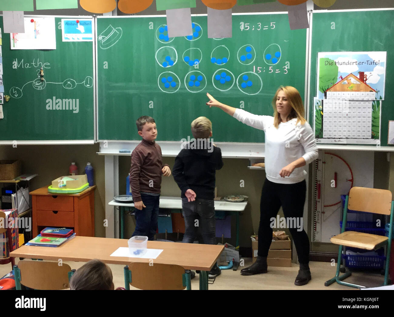 Potsdam, Germany. 9th Nov, 2017. Alesar Saed works as an assistant ...
