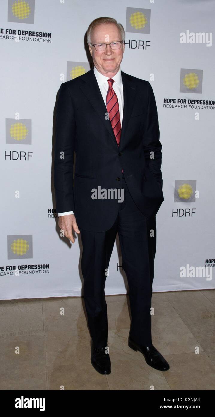 New York, NY, USA. 8th Nov, 2017. Chuck Scarborough at arrivals for ...