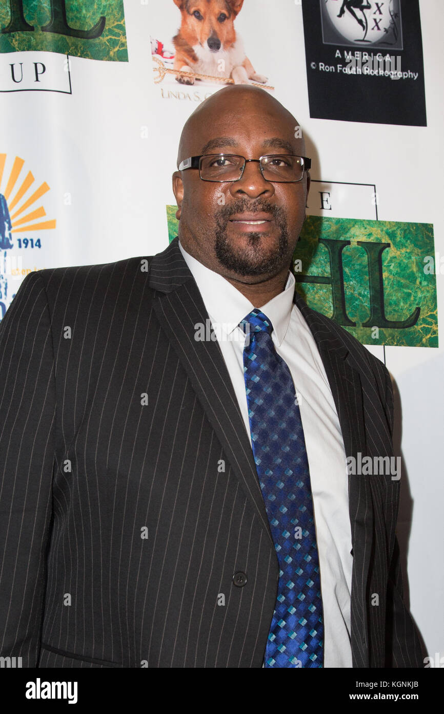 Los Angeles, California, USA. 8th November, 2017. Ed Smith attending ...