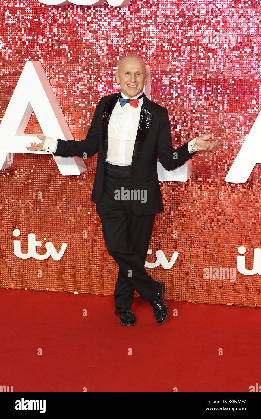 Wayne sleep hi-res stock photography and images - Alamy