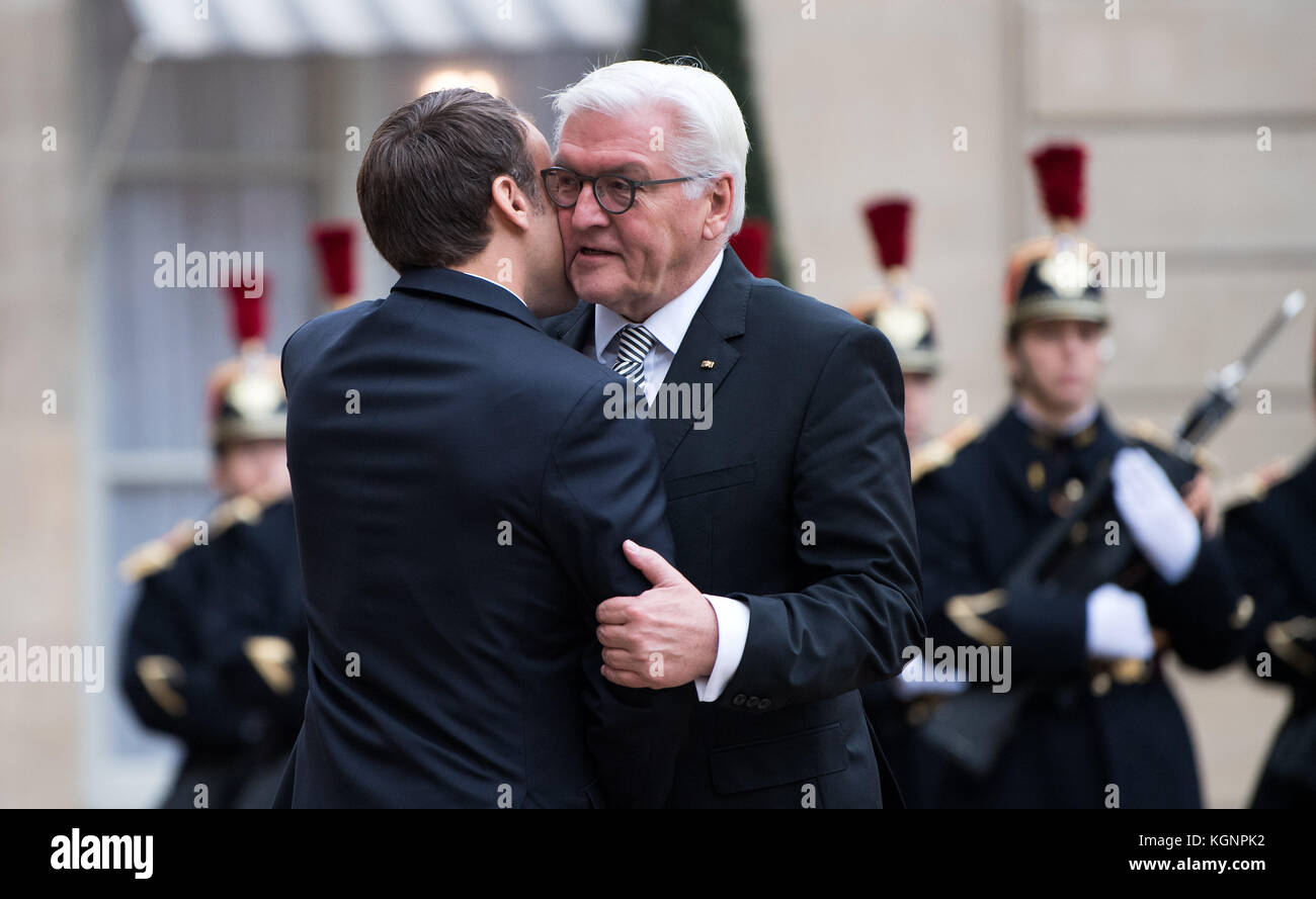 Paris, France. 10th Nov, 2017. French President Emmanuel Macron (L ...