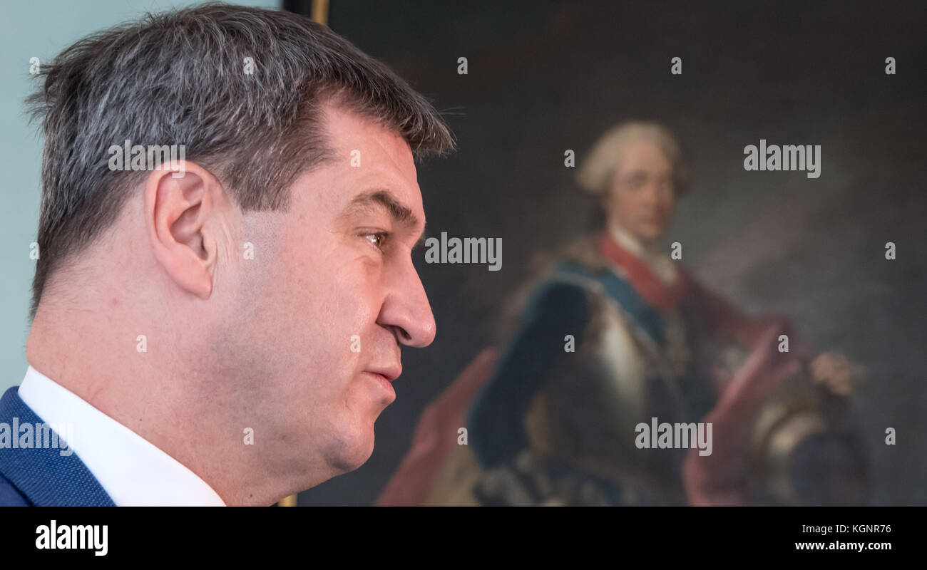 Munich, Germany. 10th Nov, 2017. Bavarian finance minister Markus ...