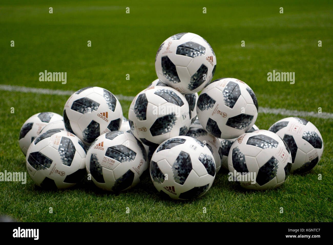 Fifa match ball hi-res stock photography and images - Alamy