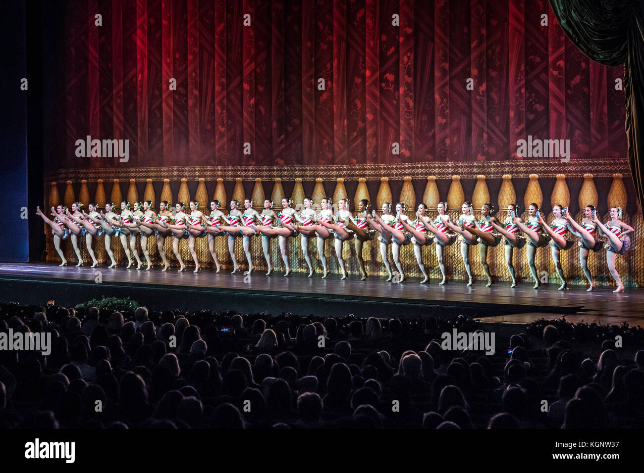 New York, USA, 10 Nov 2017. The Radio City Rockettes.perform during the ...
