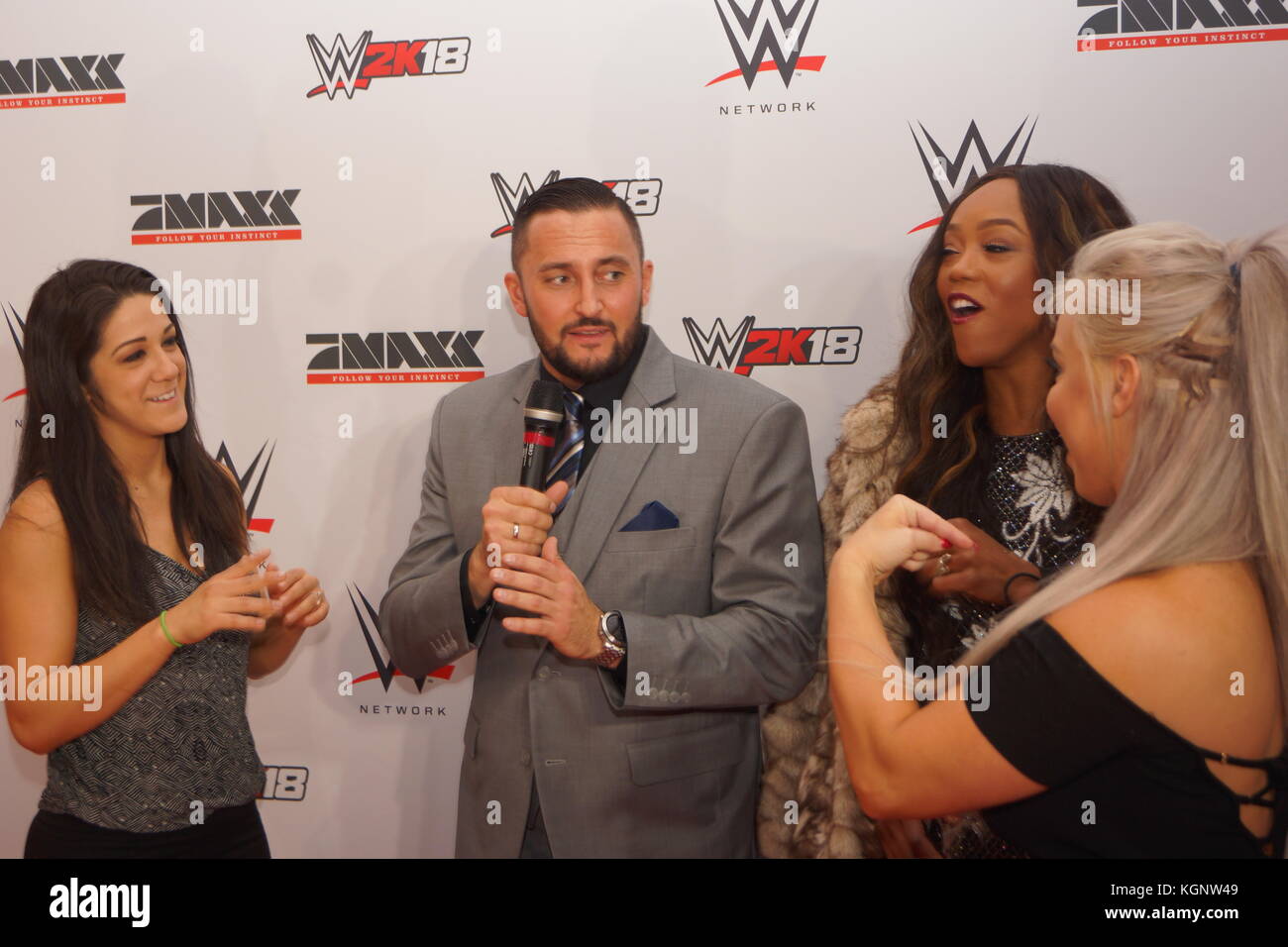 Red hackel hi-res stock photography and images - Alamy