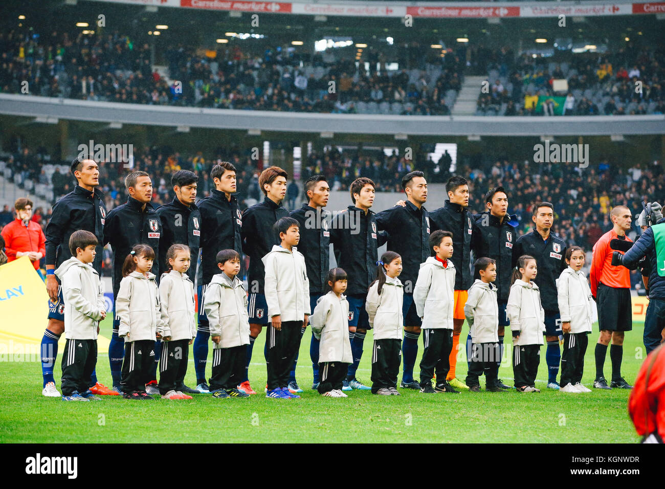 Lille, France. 10th Nov, 2017. Japan team group line-up Football/Soccer ...