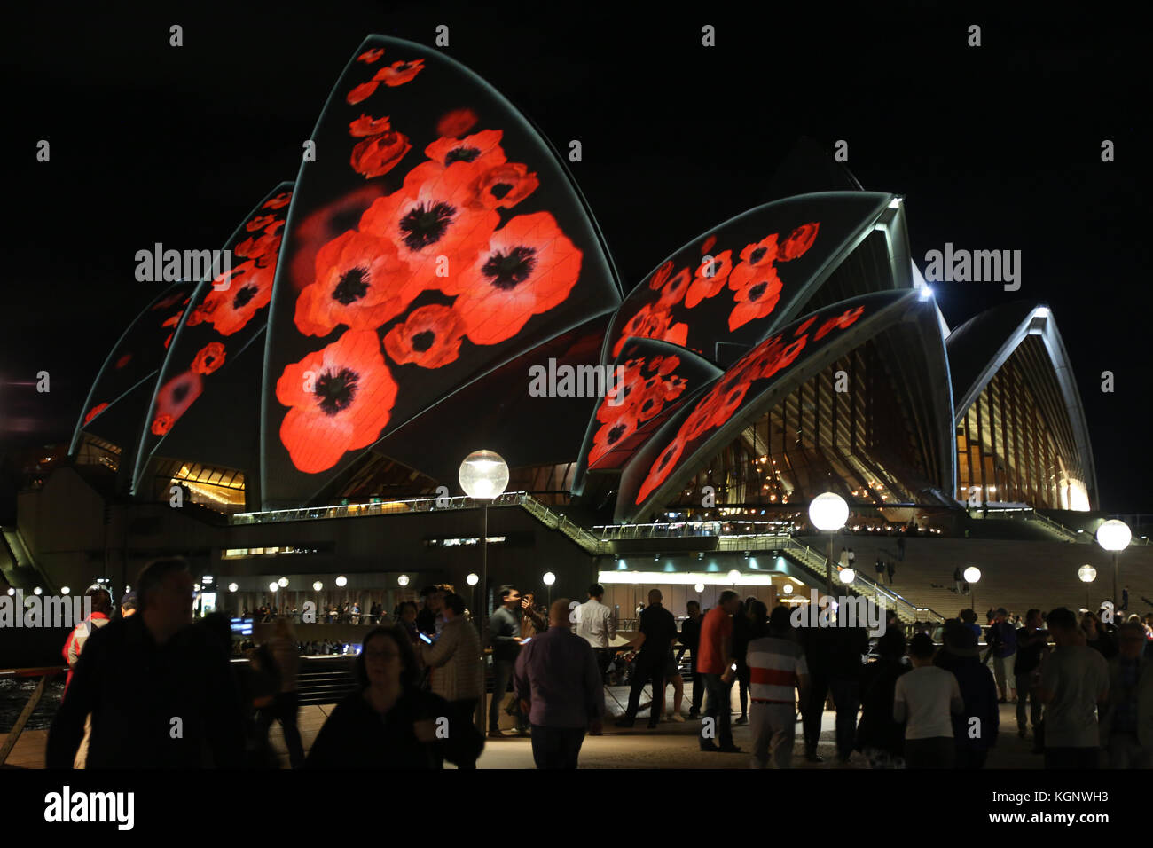 Sydney, Australia. 11th Nov, 2017. The sails of the Sydney Opera House ...