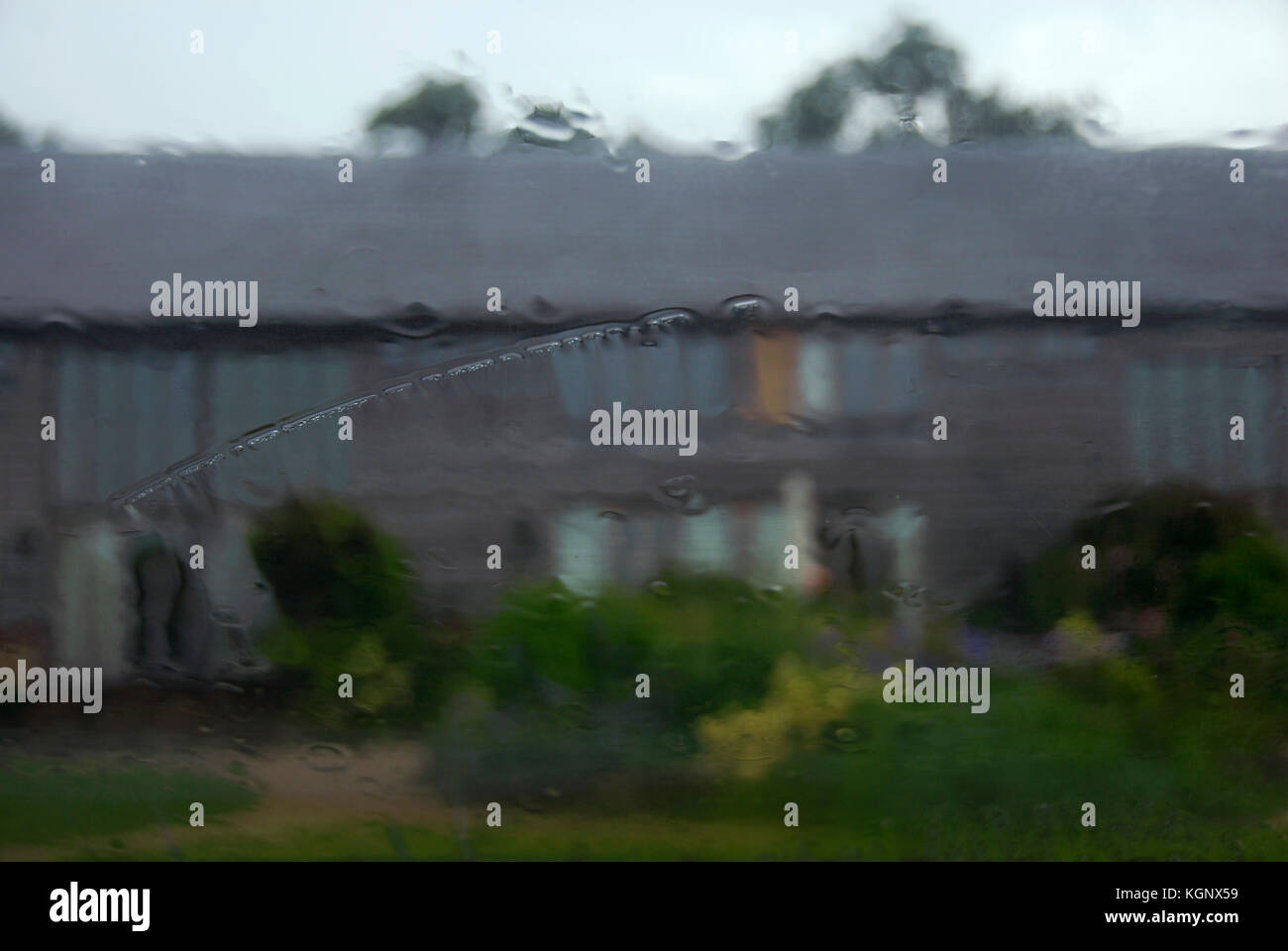 Dull building hi-res stock photography and images - Alamy