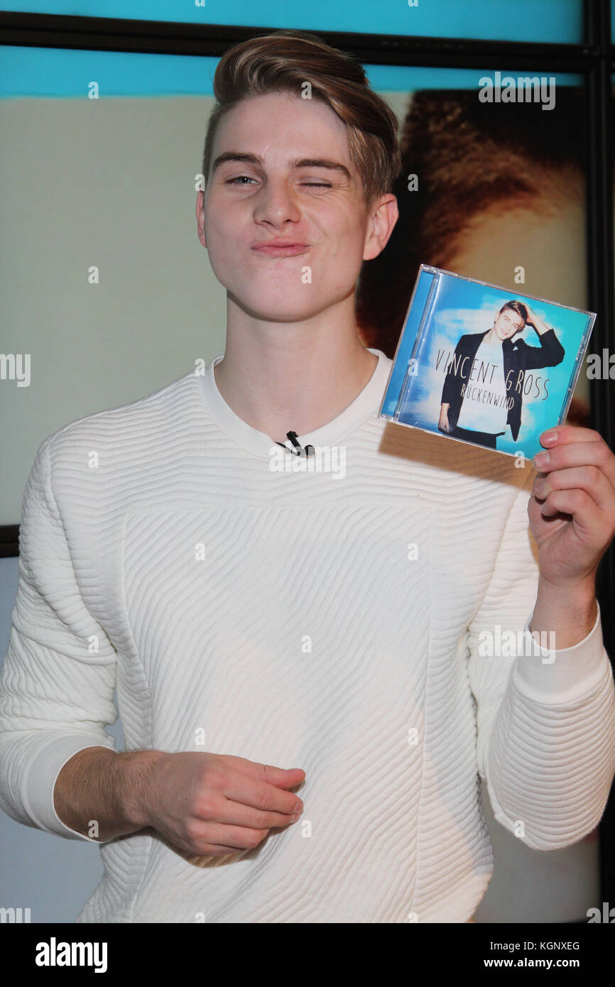 Vincent gross hi-res stock photography and images - Alamy