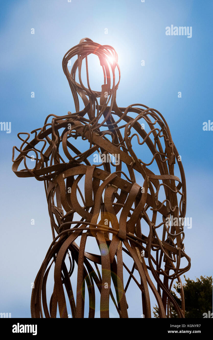 The tin man sculpture hi-res stock photography and images - Alamy