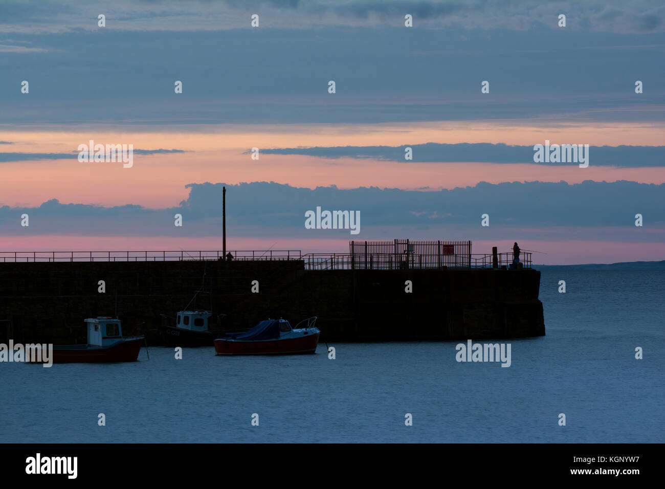 Silhouette of boats hi-res stock photography and images - Alamy