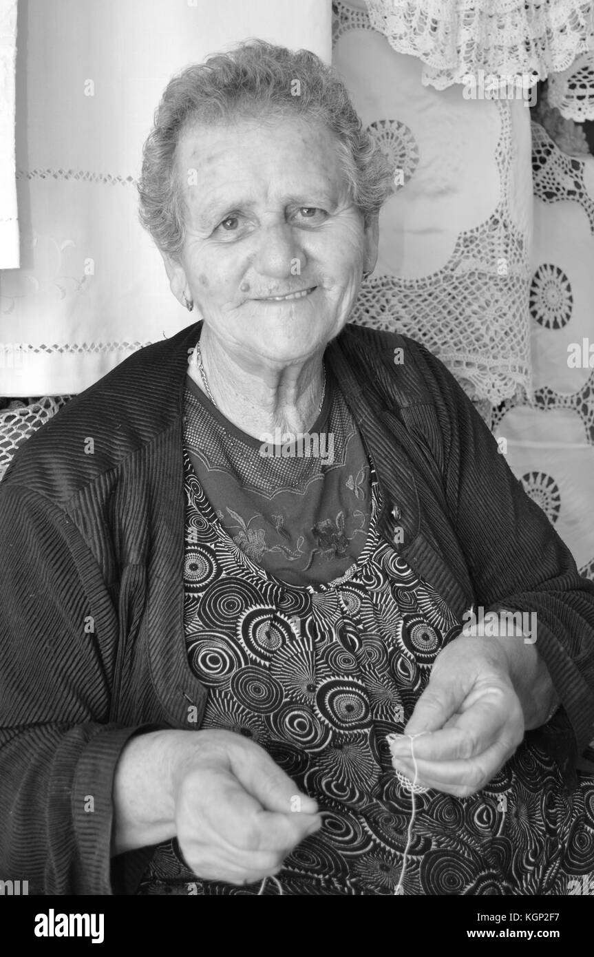 Black and white lace maker hi-res stock photography and images - Alamy