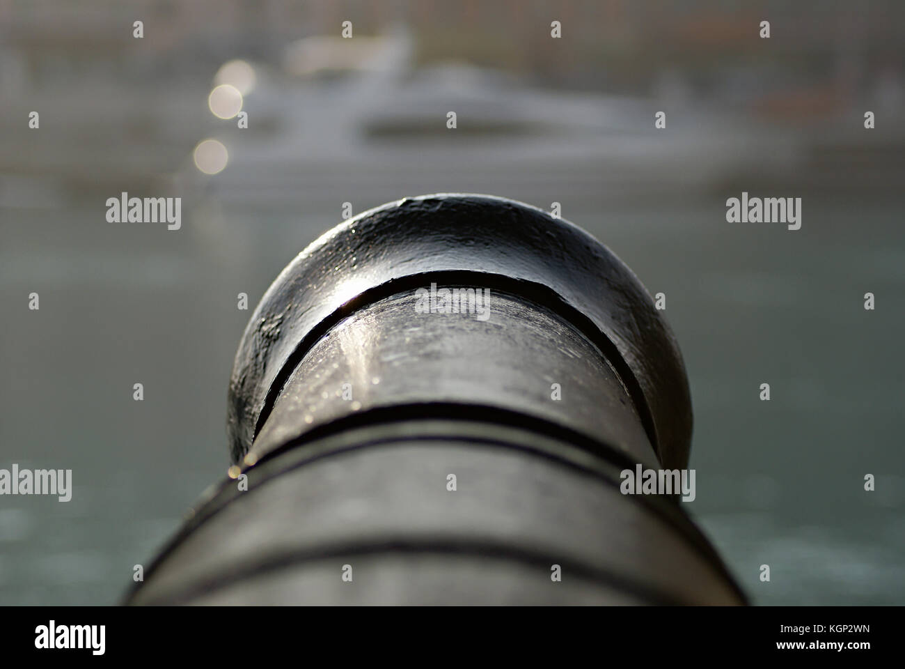 Old cannon pointing on Gotheborg ship a modern boat Stock Photo - Alamy