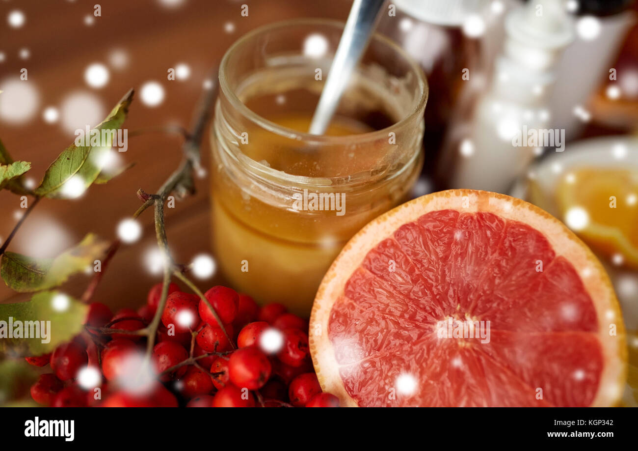 Medicative medicine hi-res stock photography and images - Alamy