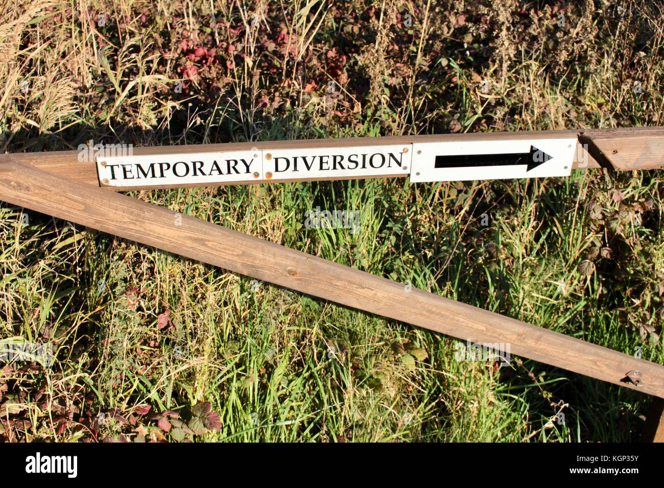 Diversion sign hi-res stock photography and images - Alamy