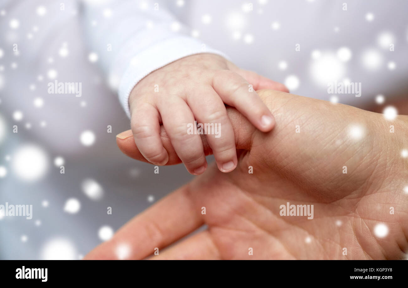 close up of mother and newborn baby hands Stock Photo - Alamy