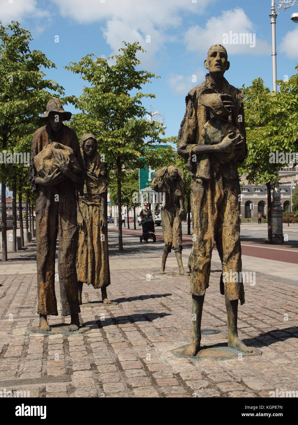 Potato Famine Statues Dublin