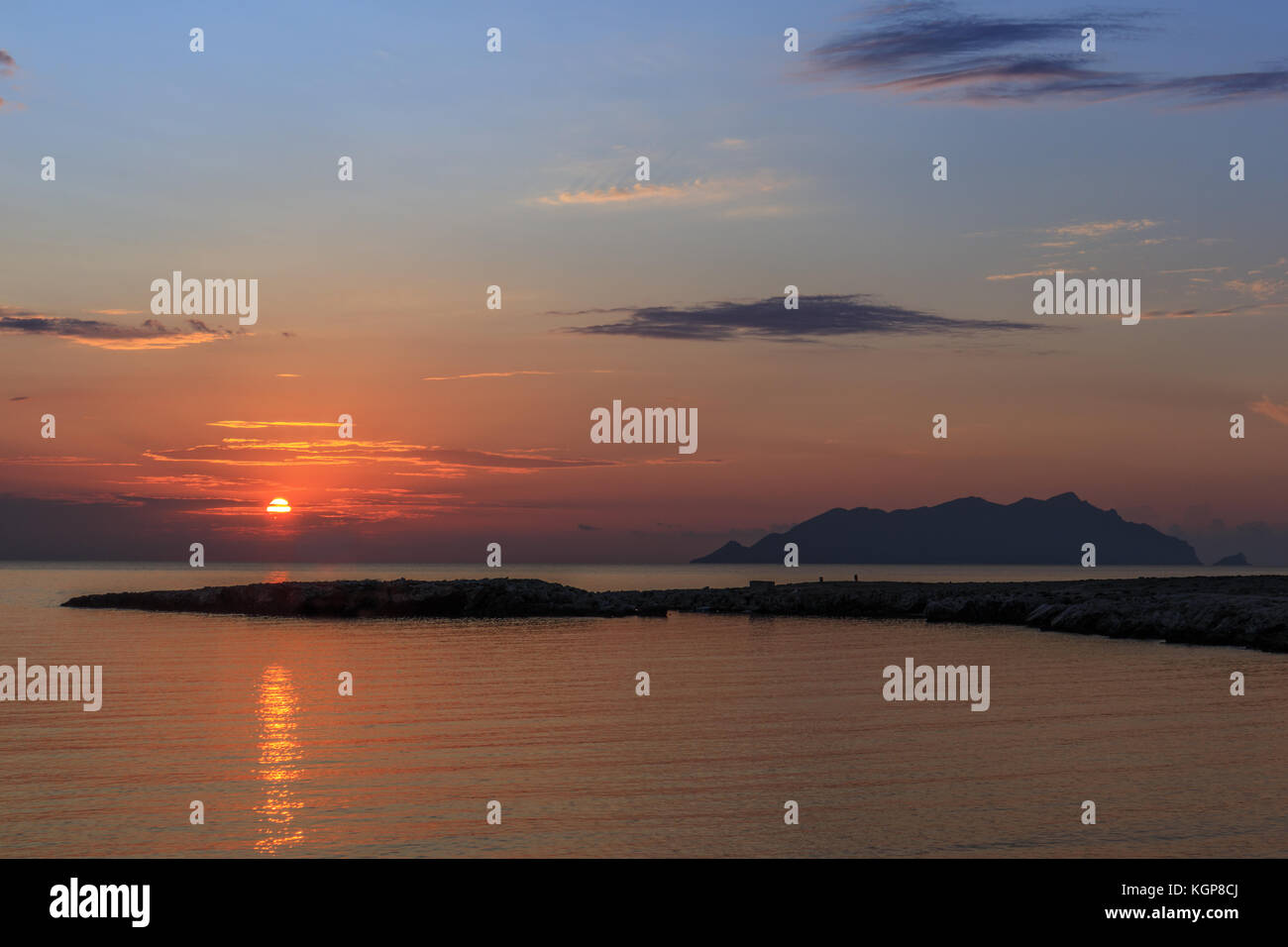 Cala rotonda bay favignana hi-res stock photography and images - Alamy