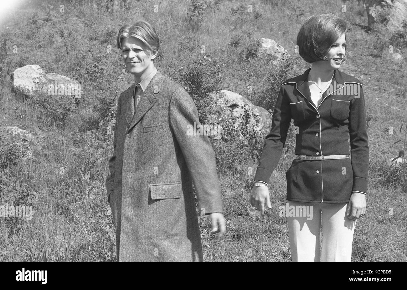 The Man who Fell to Earth (1976) , David Bowie , Candy Clark Stock ...