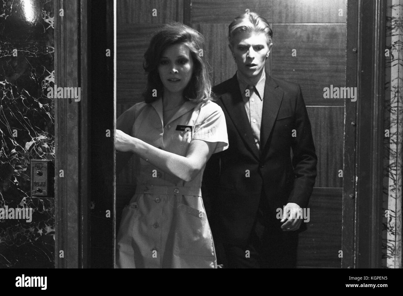 The Man who Fell to Earth (1976) , David Bowie , Candy Clark Stock ...