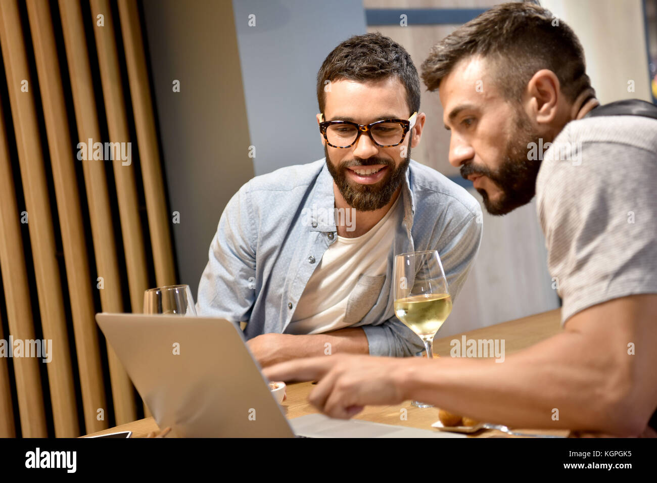Trendy bar friends hi-res stock photography and images - Alamy