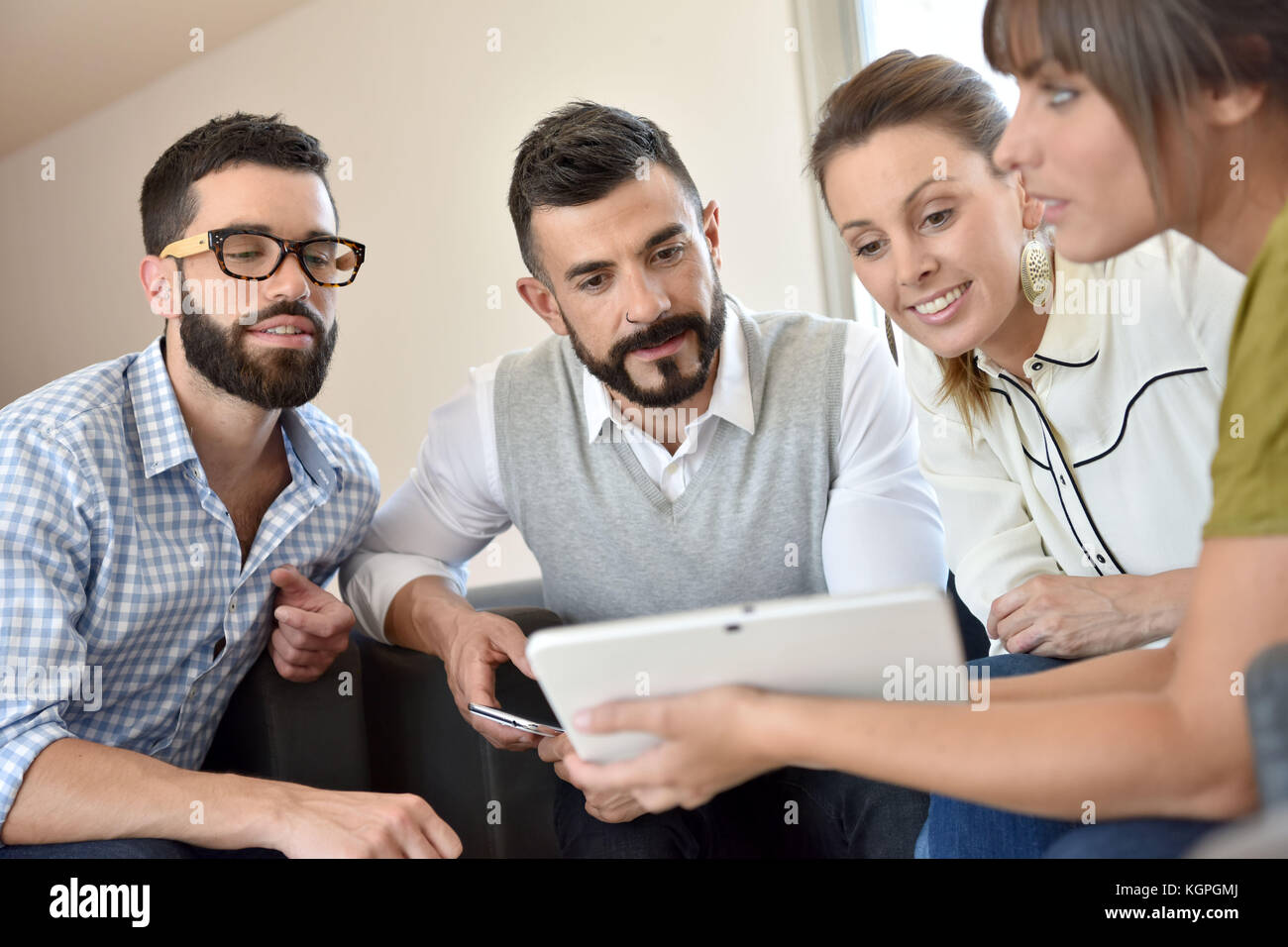 Meeting in lounge hi-res stock photography and images - Alamy