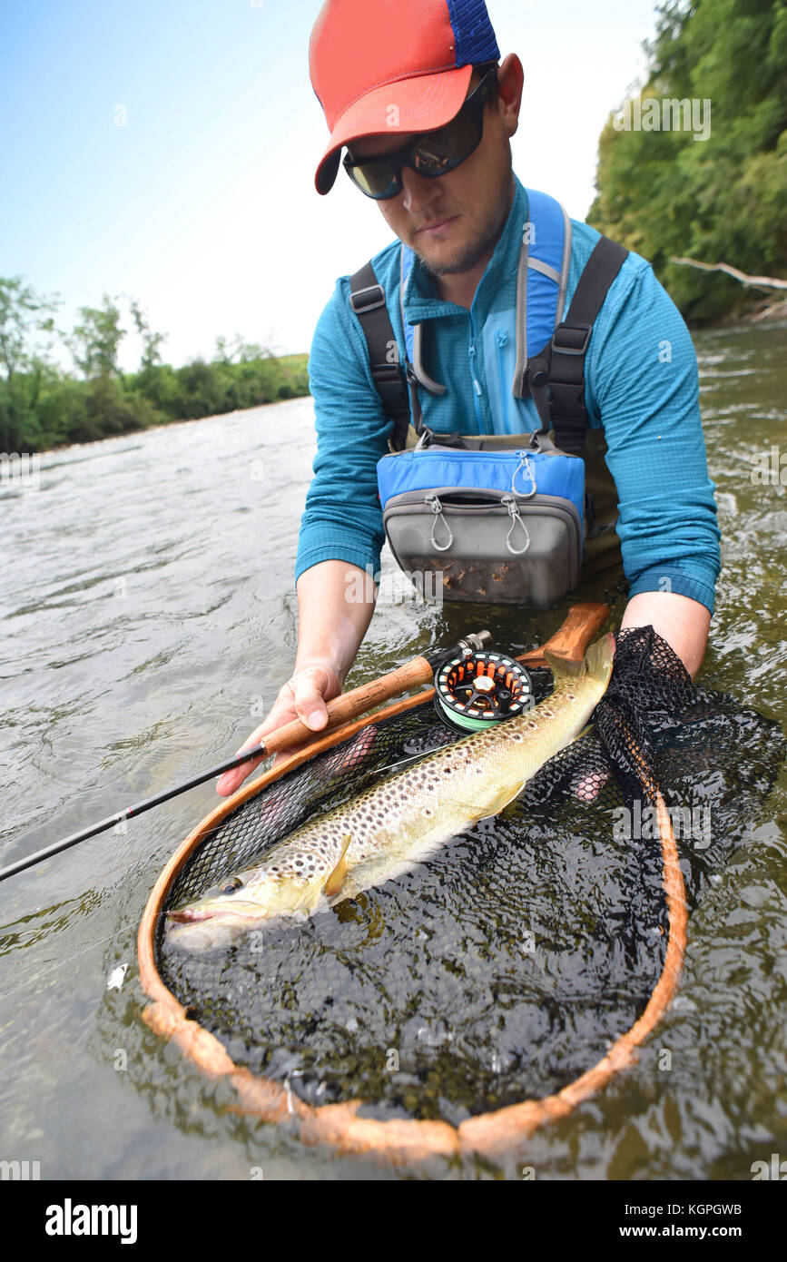 Set net fisherman hi-res stock photography and images - Alamy