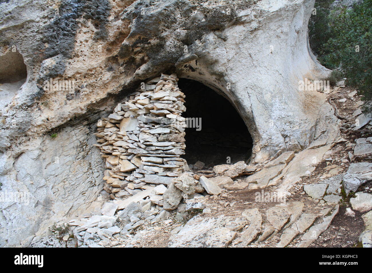 Rock With The Cavemen
