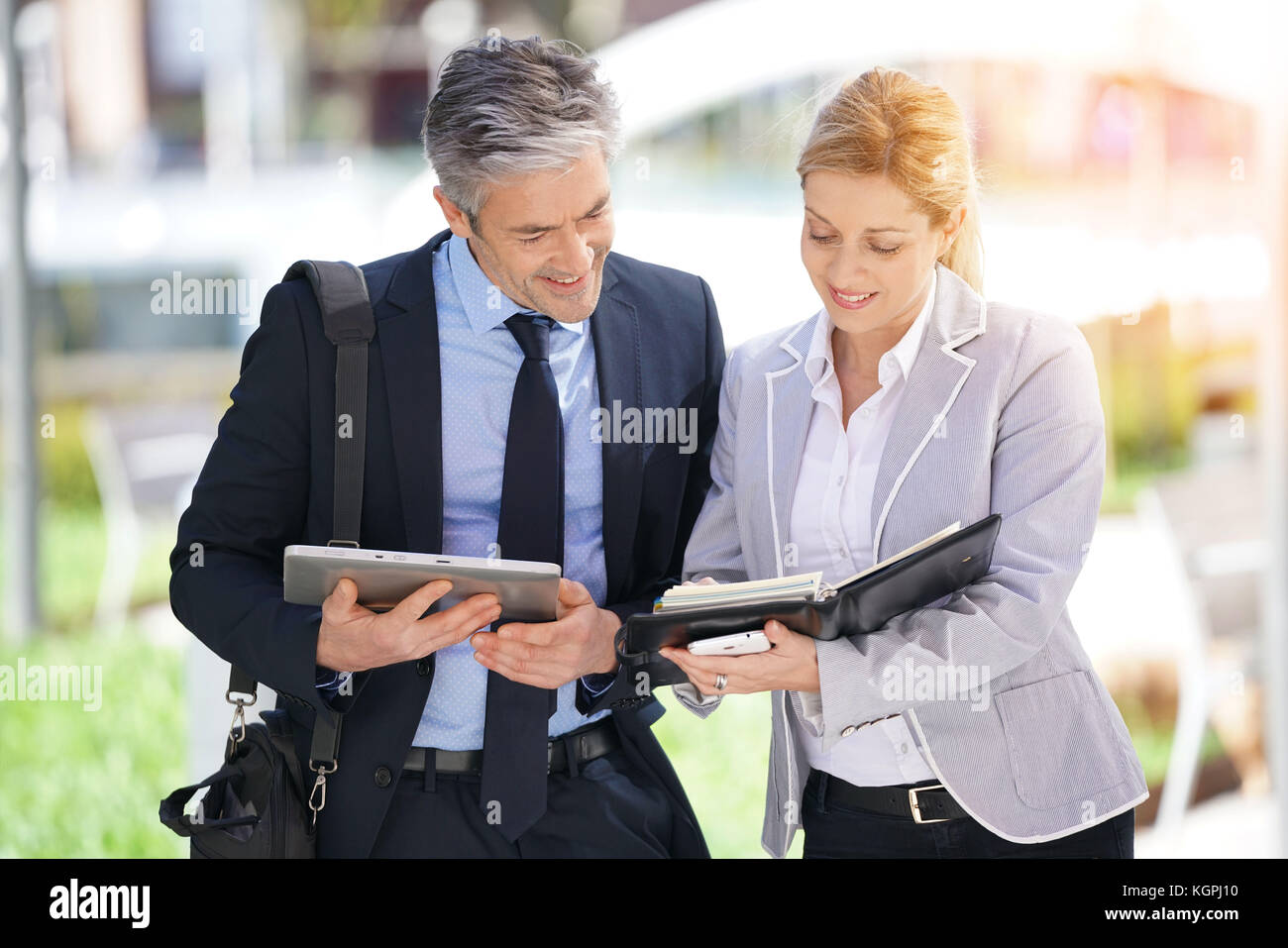 Partners sharing hi-res stock photography and images - Alamy