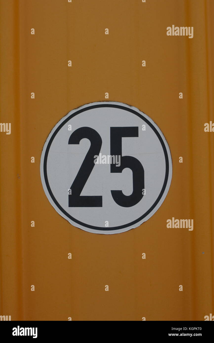 25 sign hi-res stock photography and images - Alamy