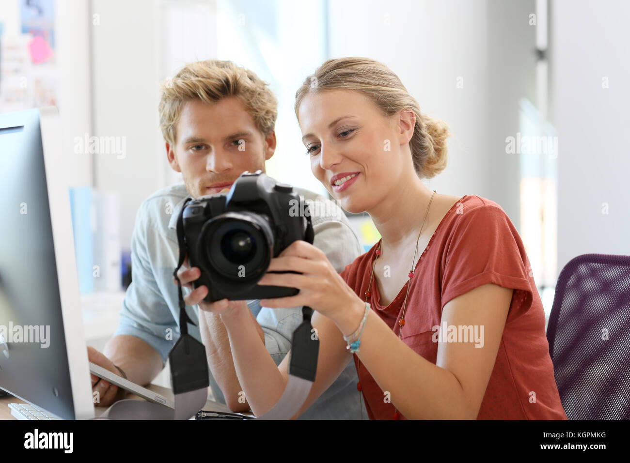 Students in photography working on project Stock Photo - Alamy