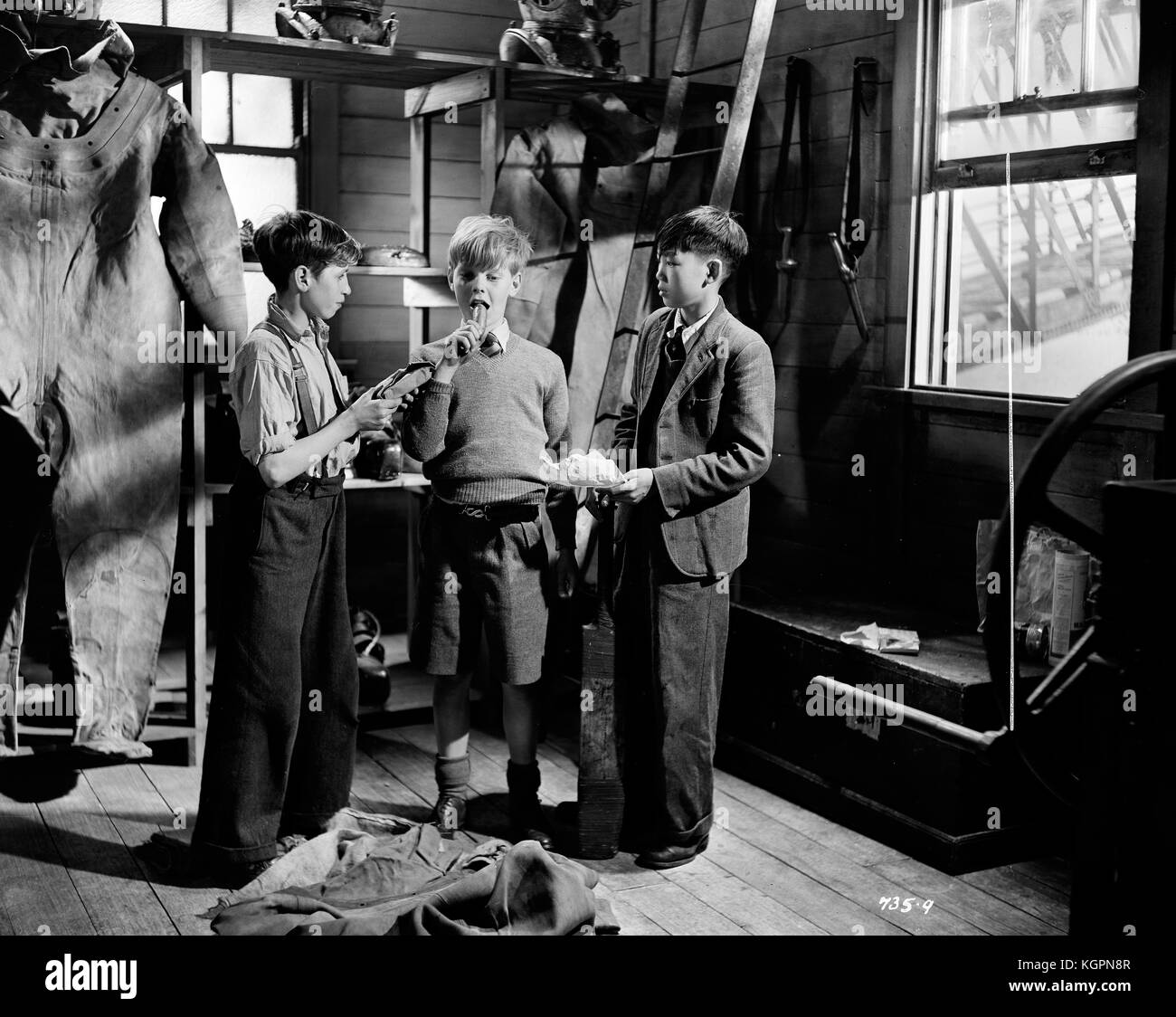 James Fox Then Billed As William Stock Photos & James Fox Then Billed ...