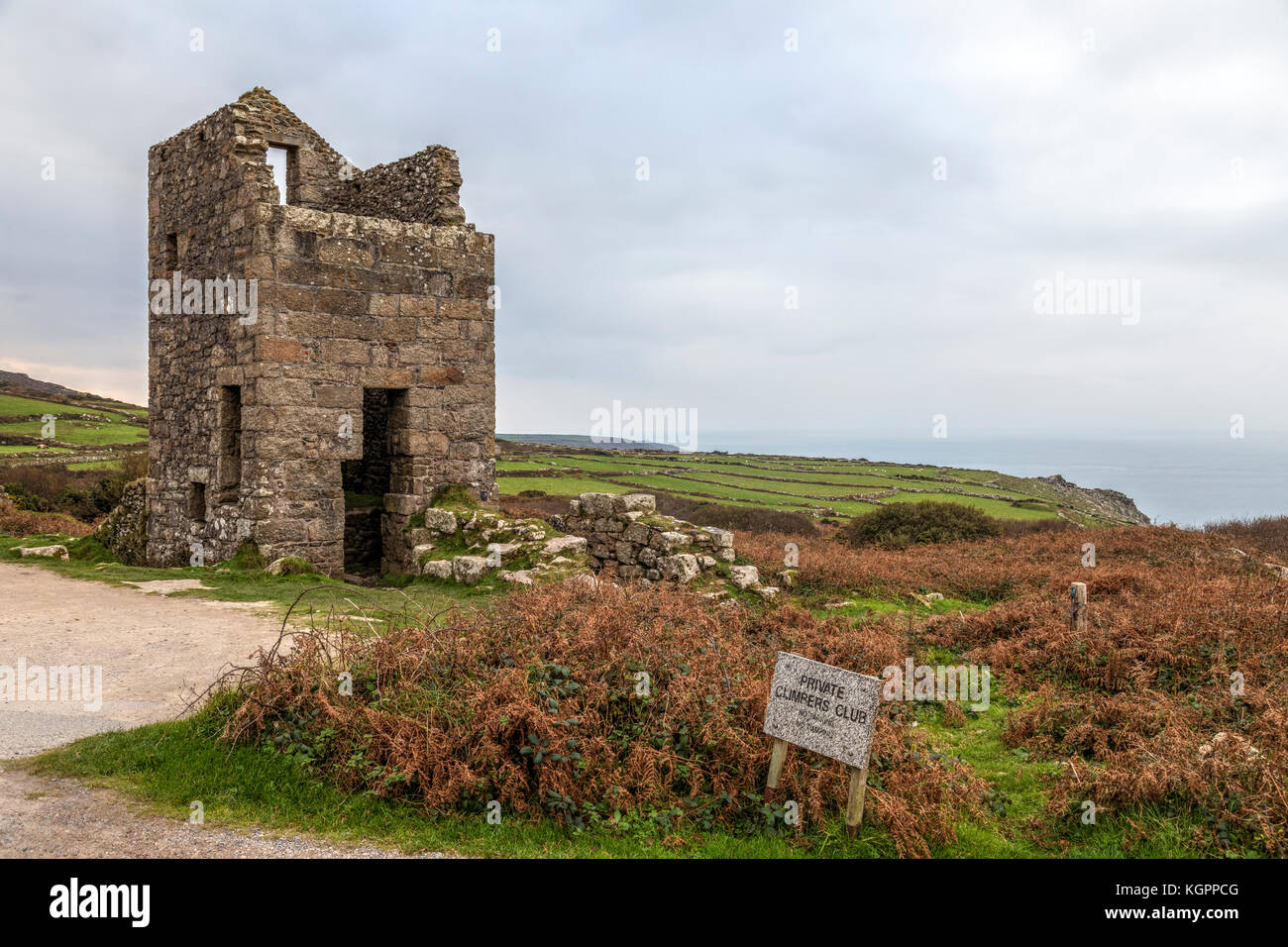 Carn Galver Engine House, Cornwall, England, UK Stock Photo - Alamy