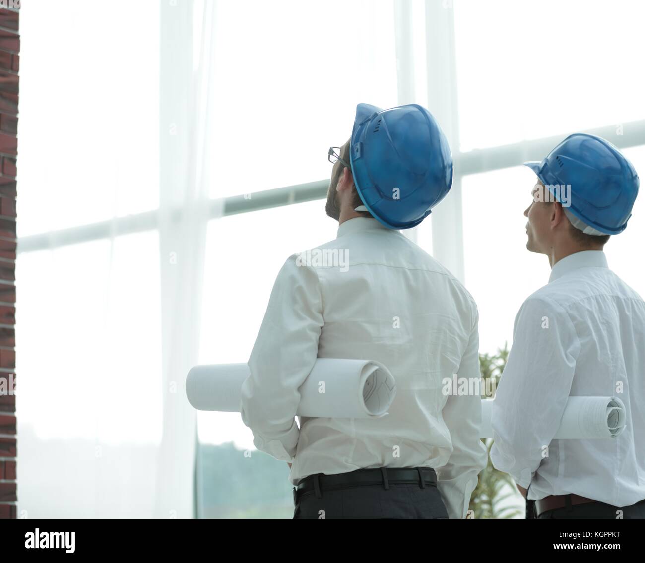 rear view. architect and Builder Stock Photo - Alamy rear view. architect and Builder Stock Photo - Alamy