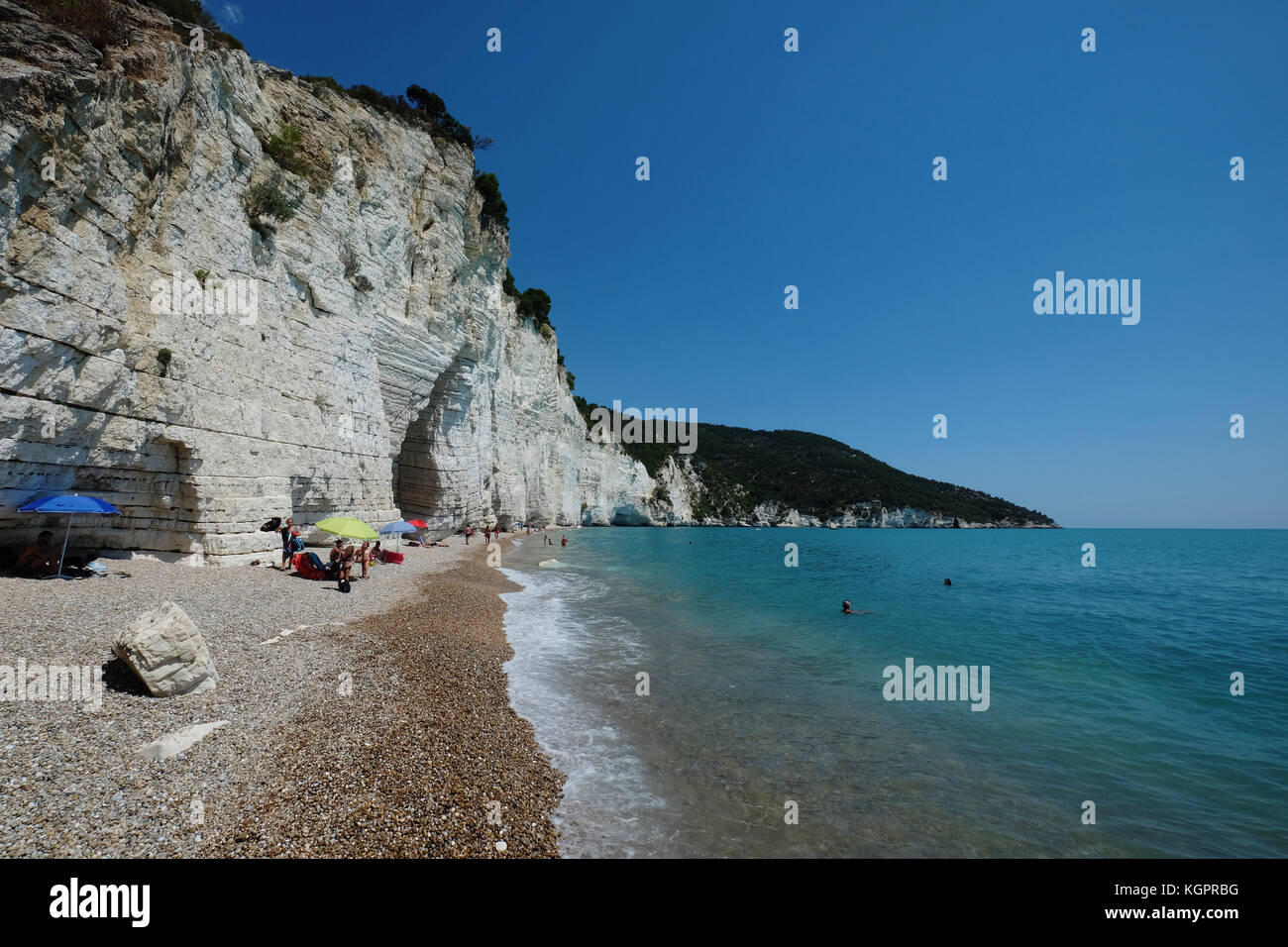 Vignanotica Bay, coast between Mattinata and Vieste, Gargano Promontory ...