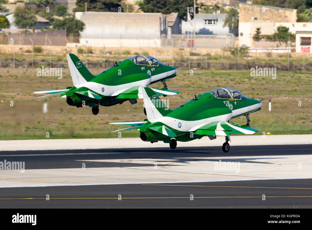 Saudi Air Force British Aerospace Hawk 65A of the Saudi Hawks display ...
