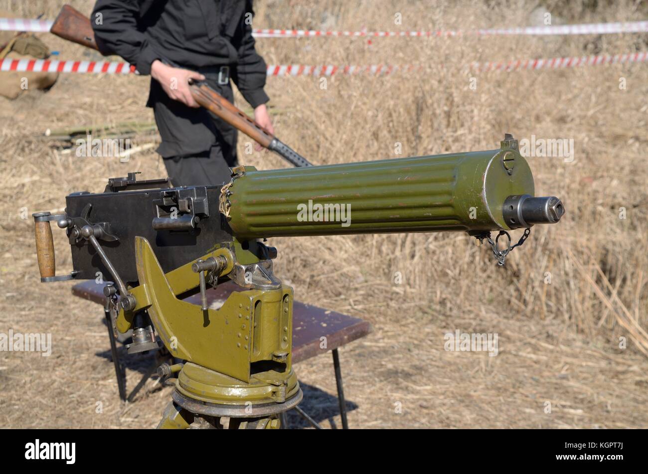 Machine gun, developed by British American gunsmith Hiram Stevens Maxim ...