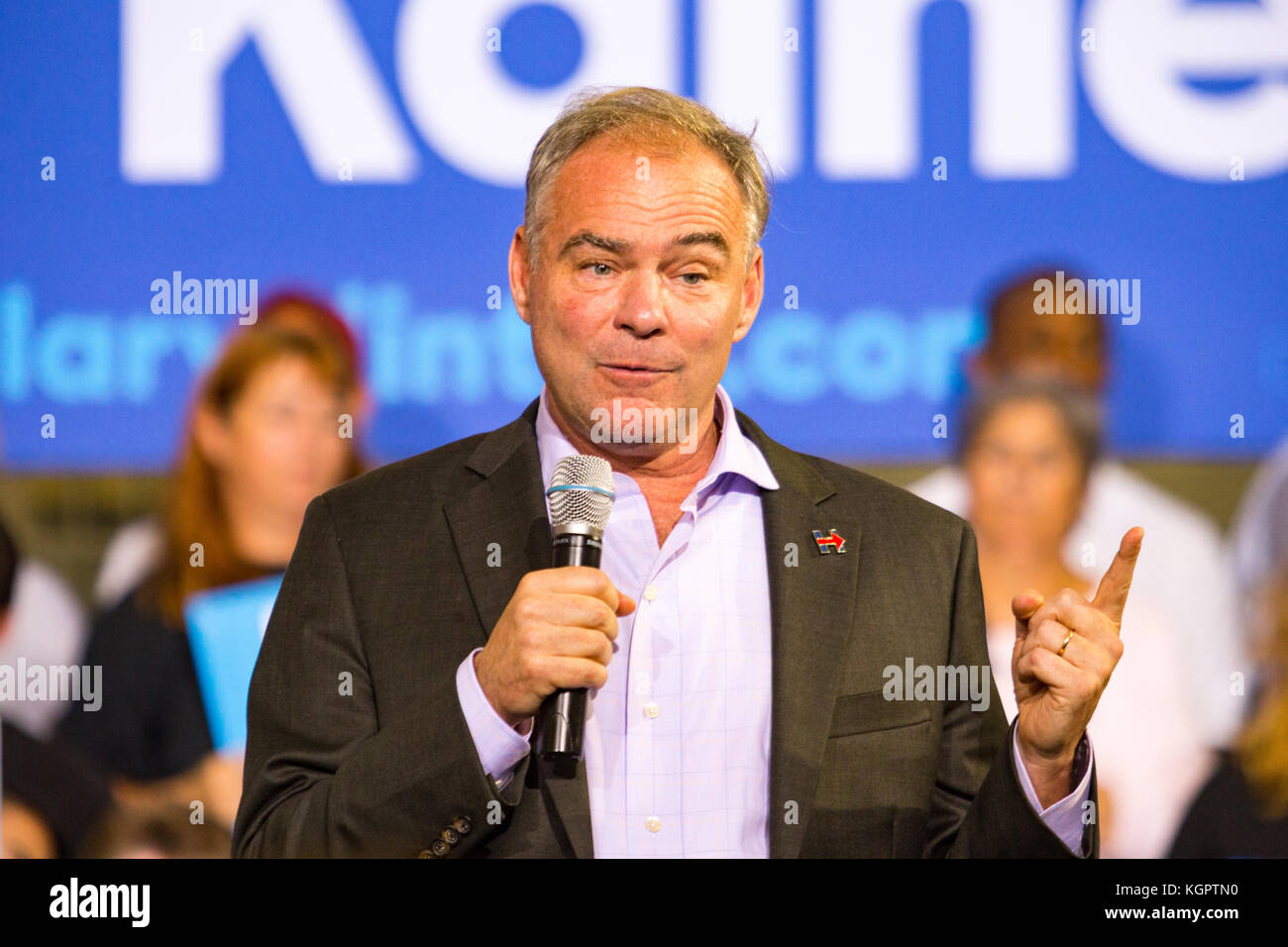 Timothy kaine hi-res stock photography and images - Alamy