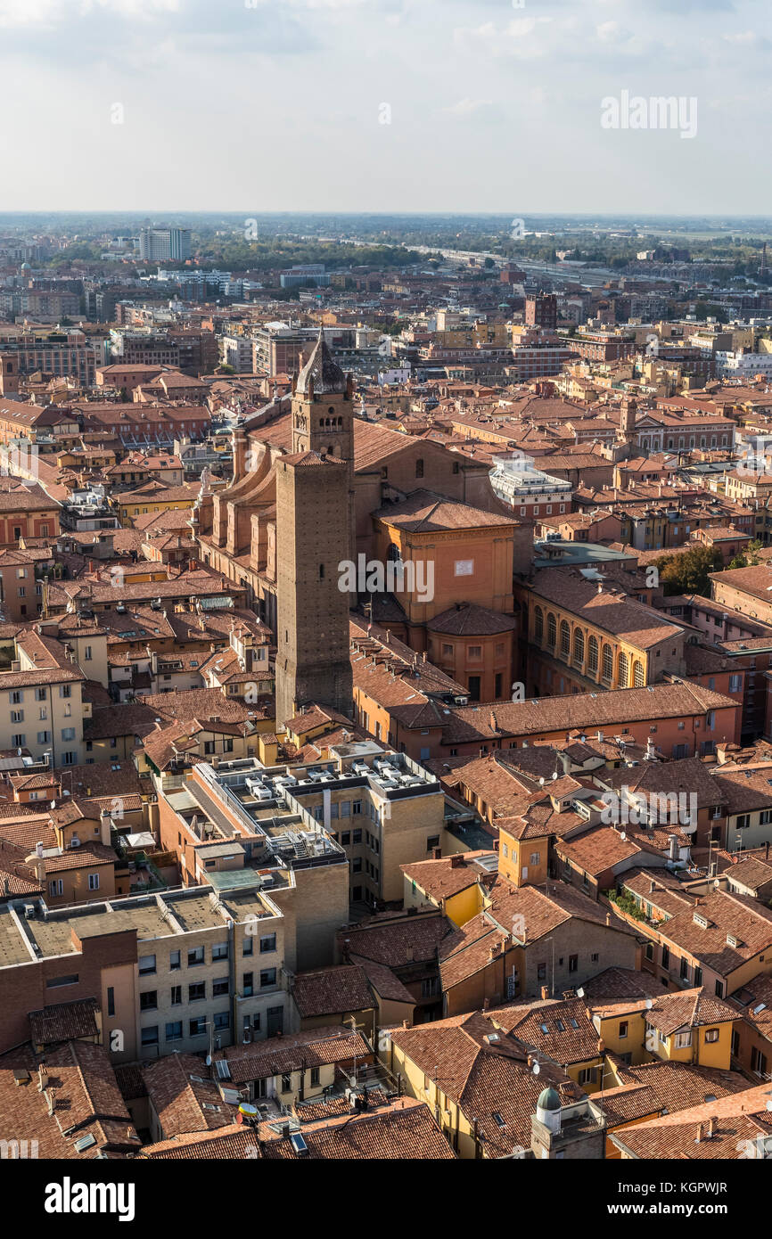 Asinelli tower stairs hi-res stock photography and images - Alamy