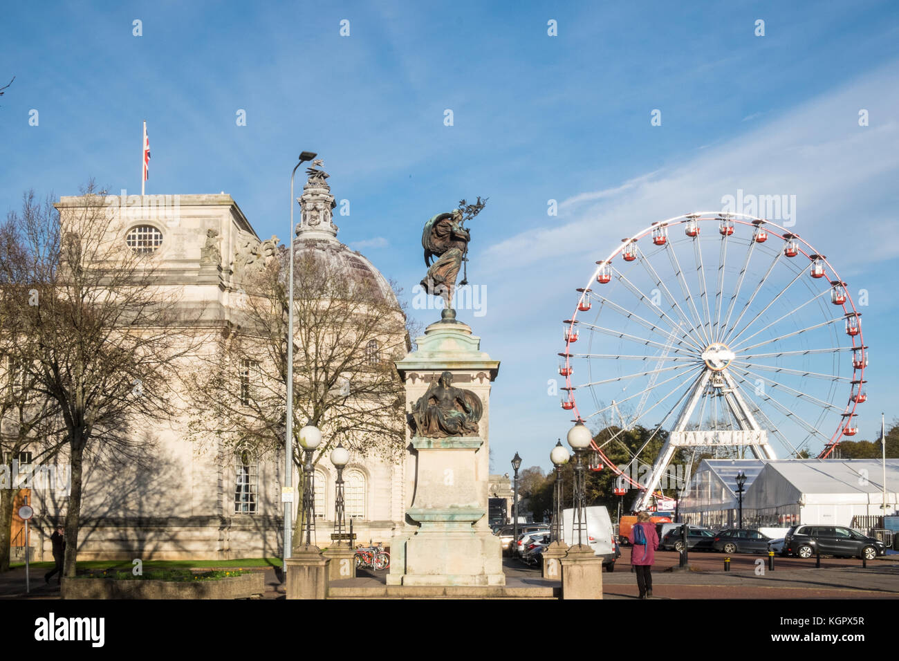 Giant,ferris,wheel,Winter Wonderland,in,front,of,City Hall,Cardiff ...