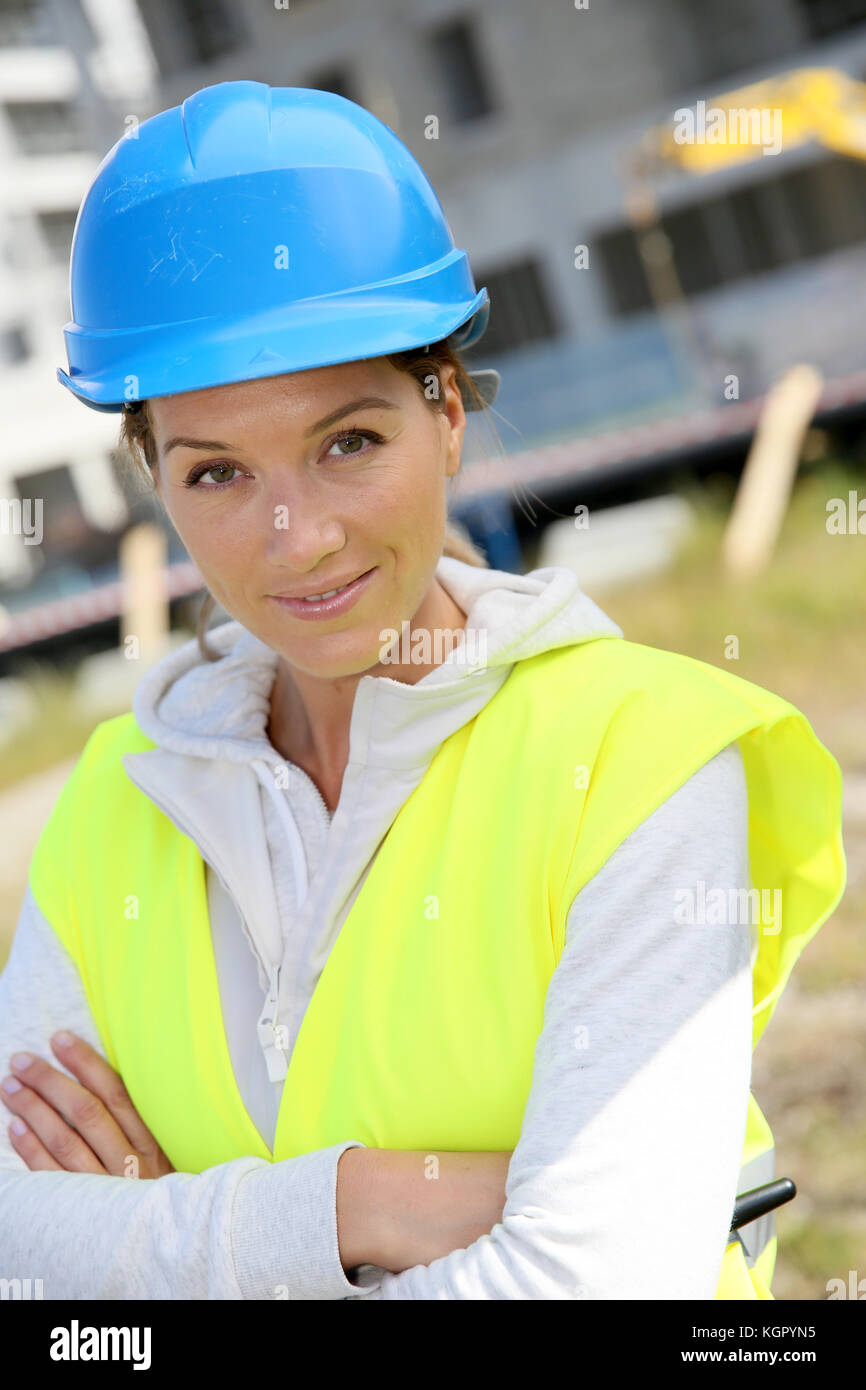 Portrait of woman engineer with security helmet Stock Photo - Alamy