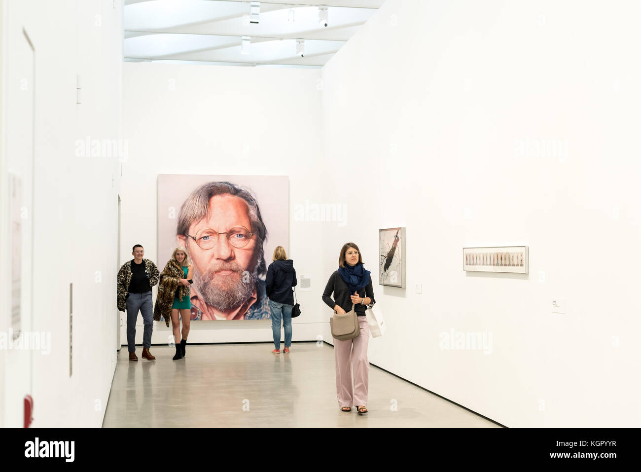 Chuck close art hi-res stock photography and images - Alamy