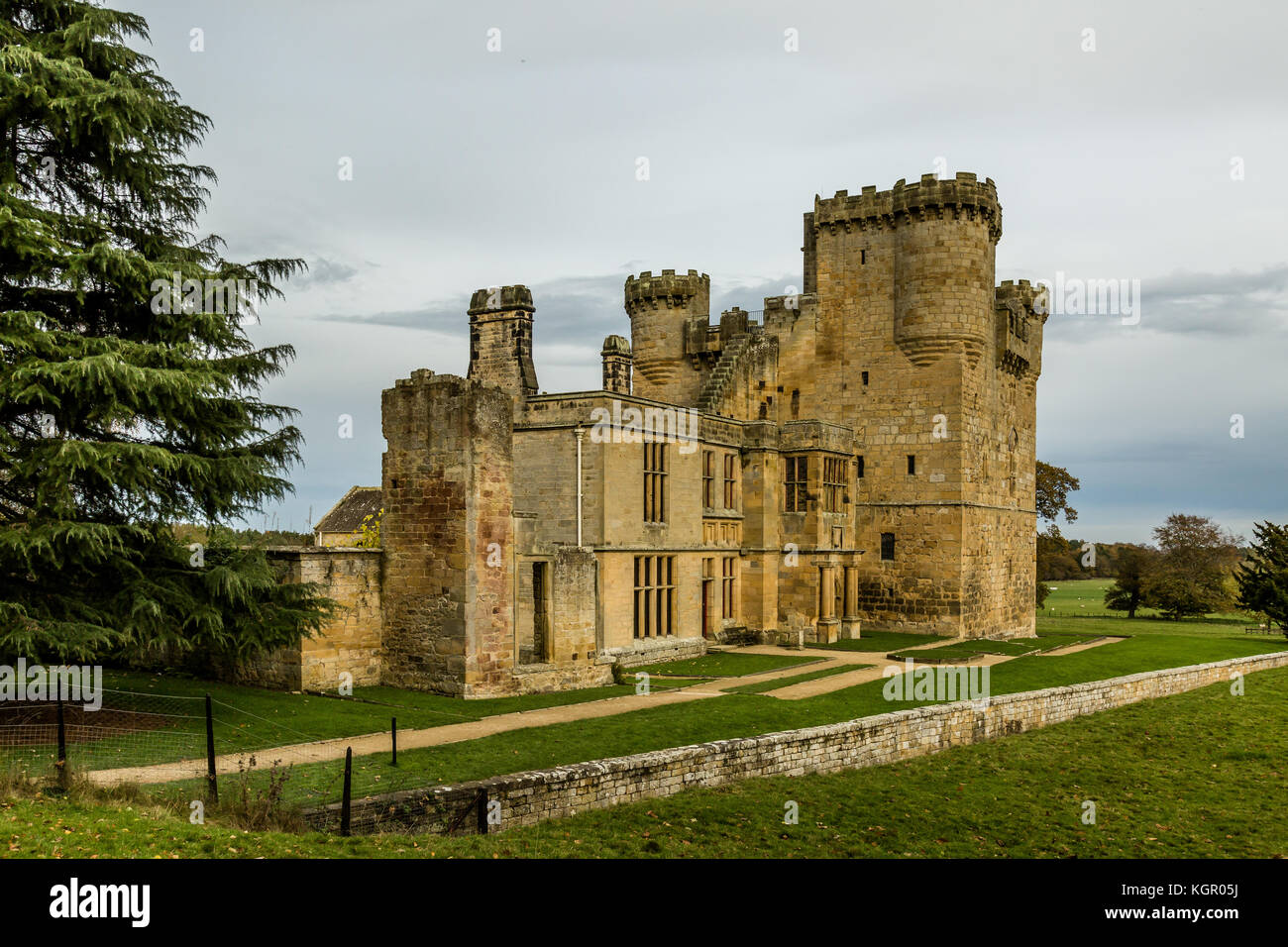 The ruins of Belsay Castle Stock Photo - Alamy