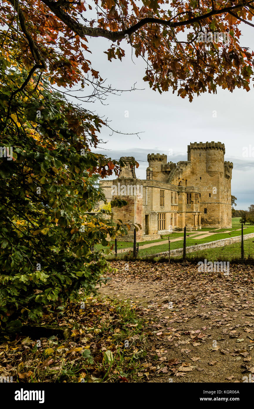The ruins of Belsay Castle Stock Photo - Alamy