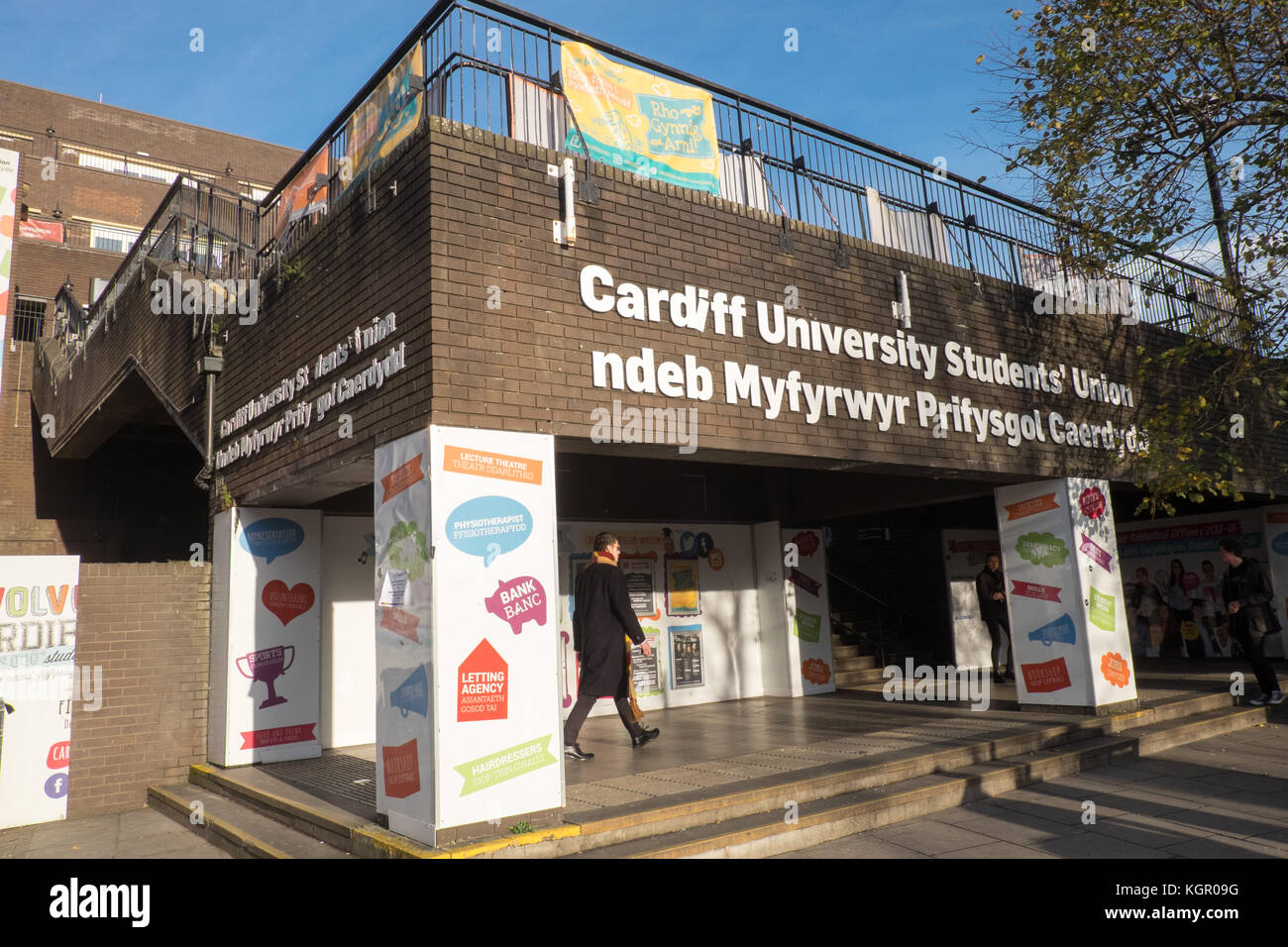 Cardiff university students' union hi-res stock photography and images ...
